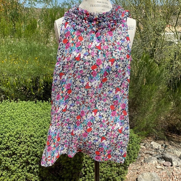 CAbi | Tops | Cabi Romantic Floral Camisole Ruffle Button M | Poshmark